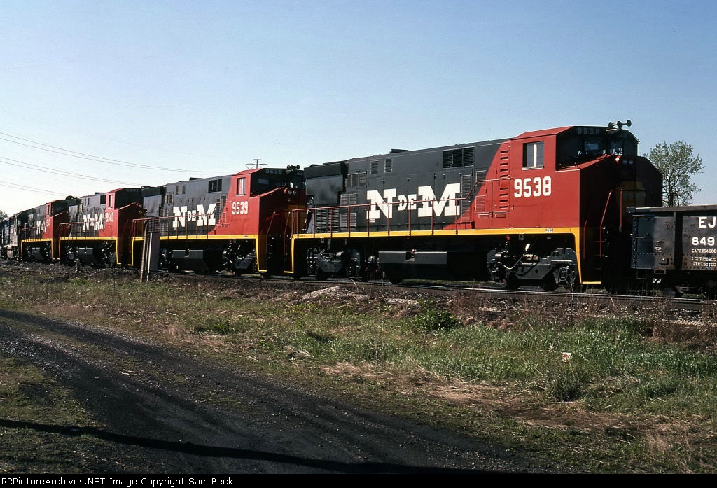 New Bombardier M424Ws for NDM